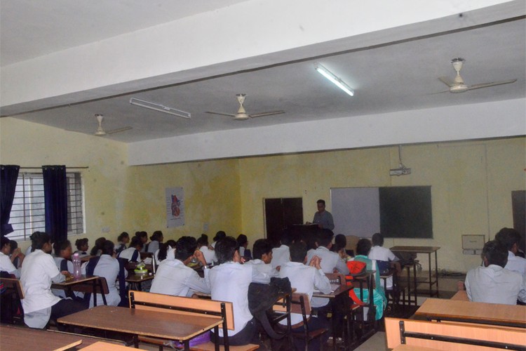 Amaltas Institute of Nursing Sciences Dewas Campus: Photos, Virtual Tour