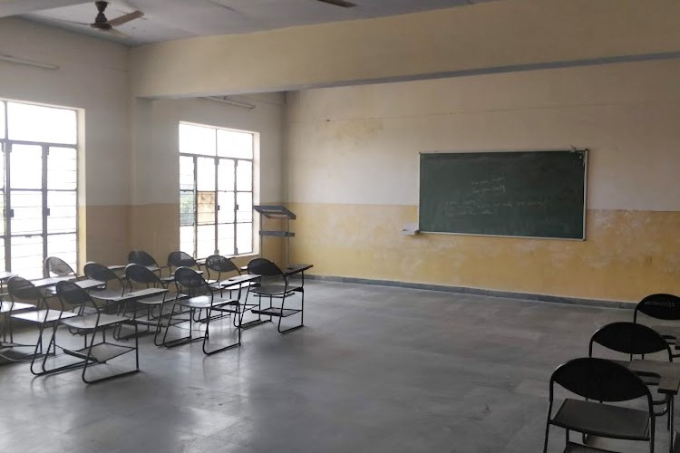 Amrapali University Haldwani Campus: Photos, Virtual Tour