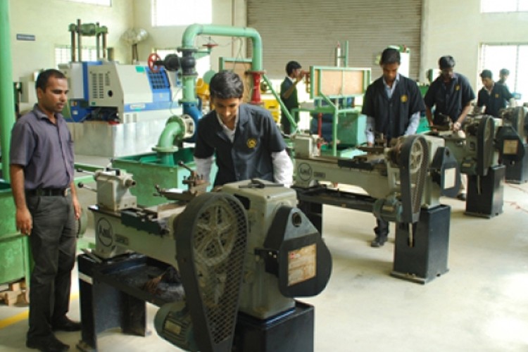 Arasu Engineering College Kumbakonam Campus: Photos, Virtual Tour