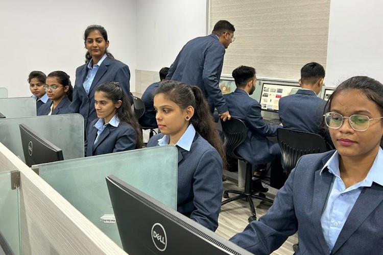 Arham Adhyan Management Institute Pune Campus: Photos, Virtual Tour