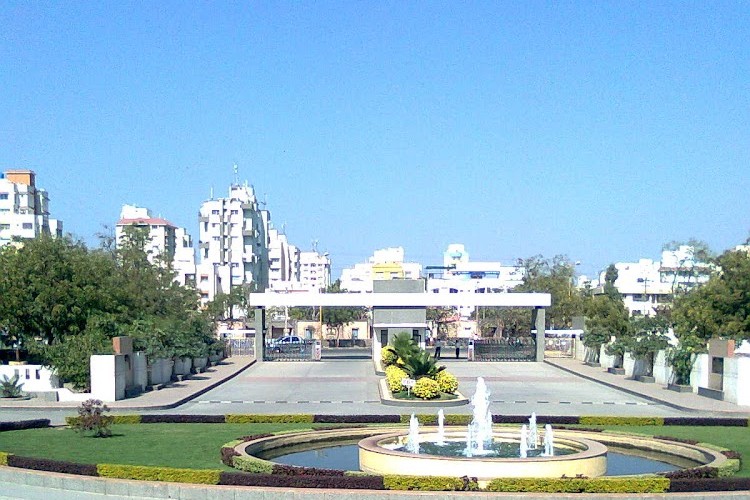 Atmiya University Rajkot Campus: Photos, Virtual Tour