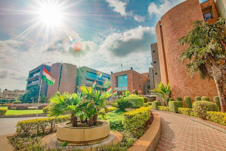 Atmiya University Rajkot Campus: Photos, Virtual Tour