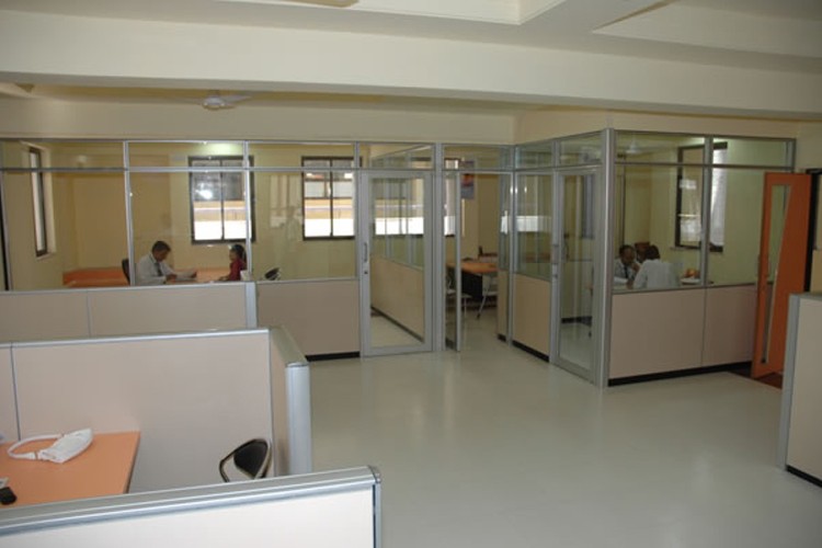 Atmiya University Rajkot Campus: Photos, Virtual Tour