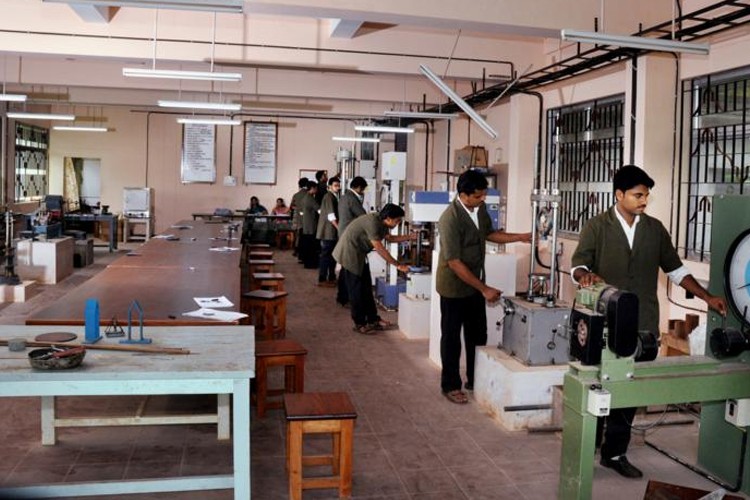 AWH Engineering College Calicut Campus: Photos, Virtual Tour