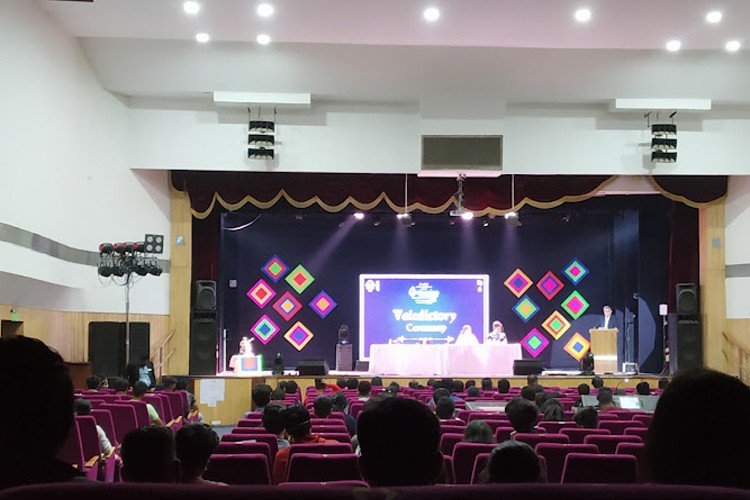 Bharathiar University Coimbatore Campus: Photos, Virtual Tour
