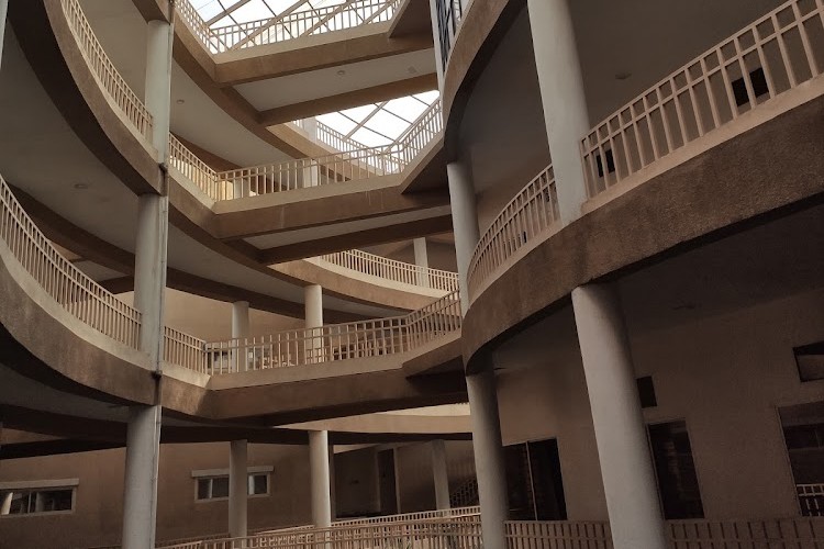 Chameli Devi Group of Institutions Indore Campus: Photos, Virtual Tour