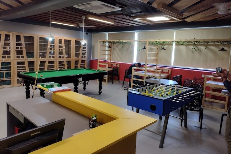 Chitkara University, Rajpura Patiala Campus: Photos, Virtual Tour