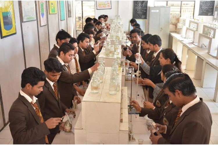 College of Advanced Technology Roorkee Campus: Photos, Virtual Tour