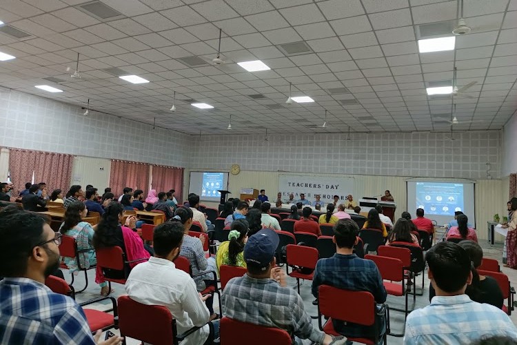 Department of Management Studies, Indian Institute of Technology Roorkee Campus: Photos, Virtual ...