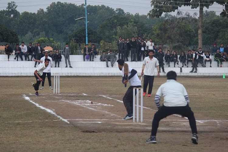 Dev Bhoomi Uttarakhand University Dehradun Campus: Photos, Virtual Tour