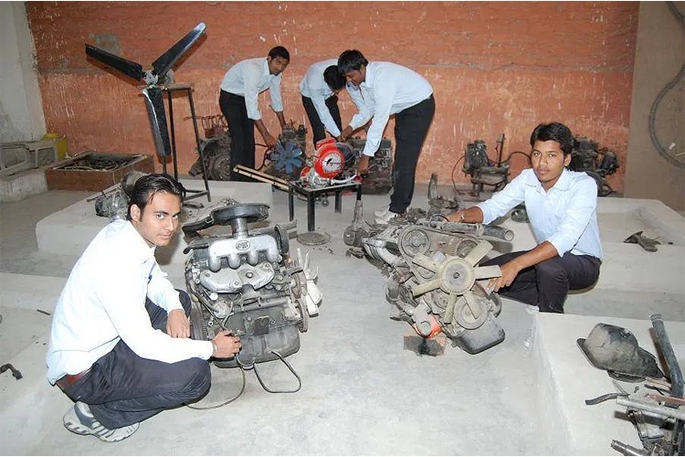 Dr. A.P.J Abdul Kalam University Indore Campus: Photos, Virtual Tour