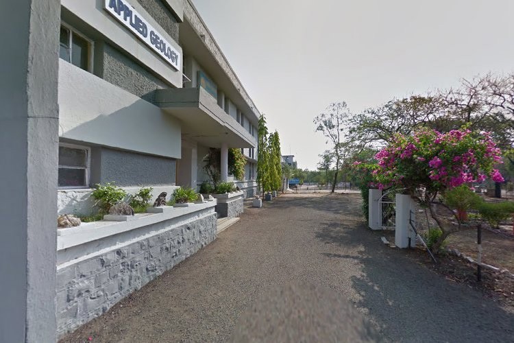 Dr. Harisingh Gour University Sagar Campus: Photos, Virtual Tour