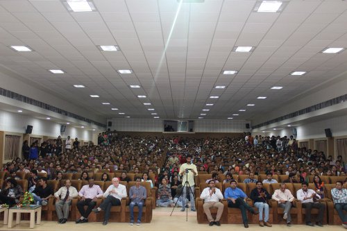 Faculty of Commerce, Noble Group of Institution Junagadh Campus: Photos, Virtual Tour