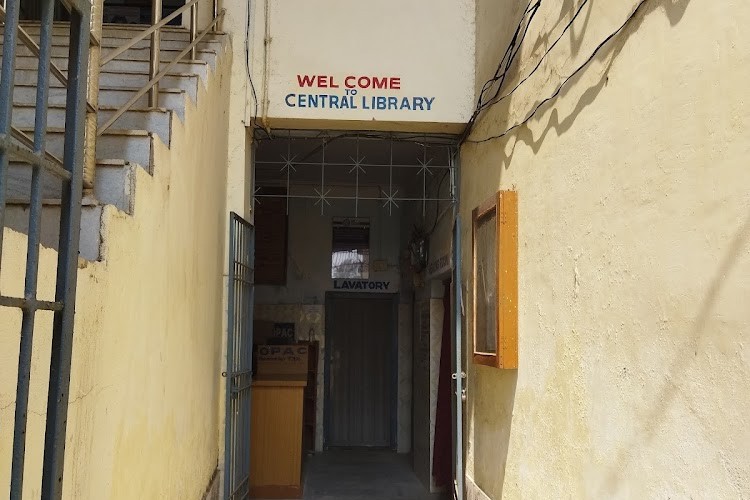 Fakir Mohan Autonomous College Balasore Campus: Photos, Virtual Tour