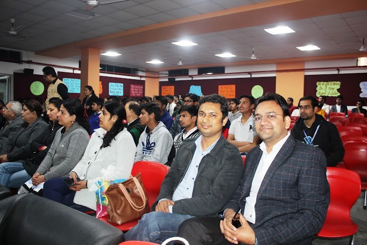 Gateway Education Sonipat Campus: Photos, Virtual Tour