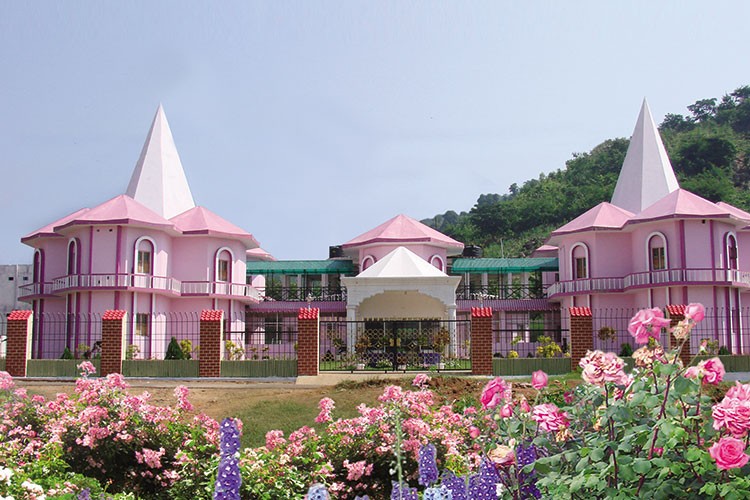 GIET University Gunupur Campus: Photos, Virtual Tour