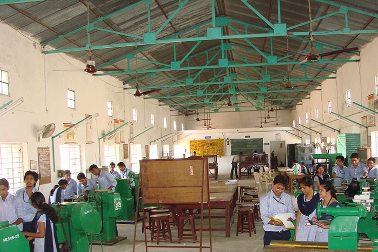 GIET University Gunupur Campus: Photos, Virtual Tour