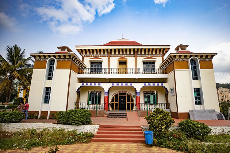 GIET University Gunupur Campus: Photos, Virtual Tour