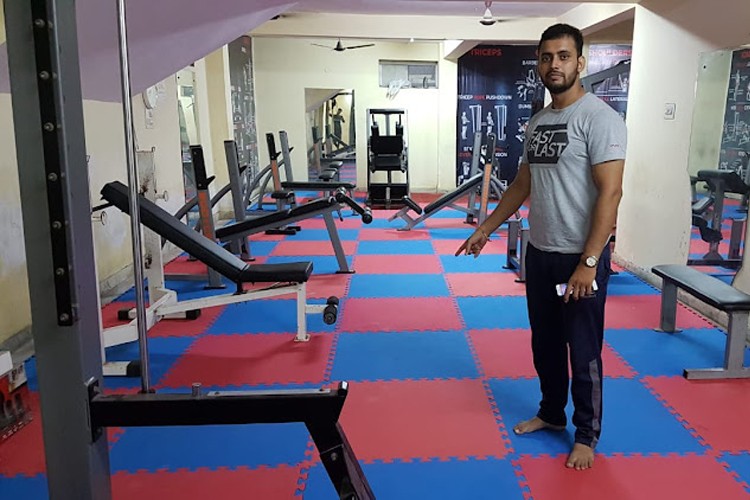 GNIOT Group of Institutions Greater Noida Campus: Photos, Virtual Tour