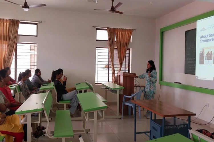 GSSS School of Architecture For Women Mysore Campus: Photos, Virtual Tour
