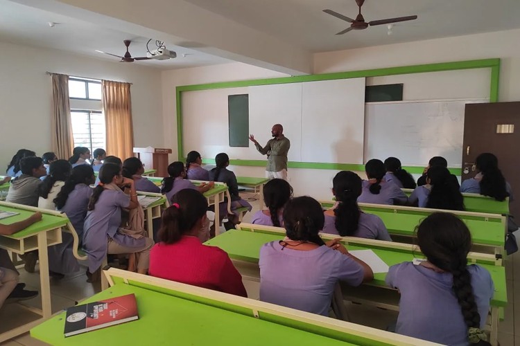 GSSS School of Architecture For Women Mysore Campus: Photos, Virtual Tour