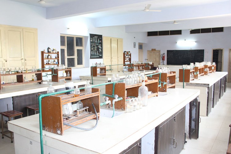 Guru Nanak Girls College Ludhiana Campus: Photos, Virtual Tour
