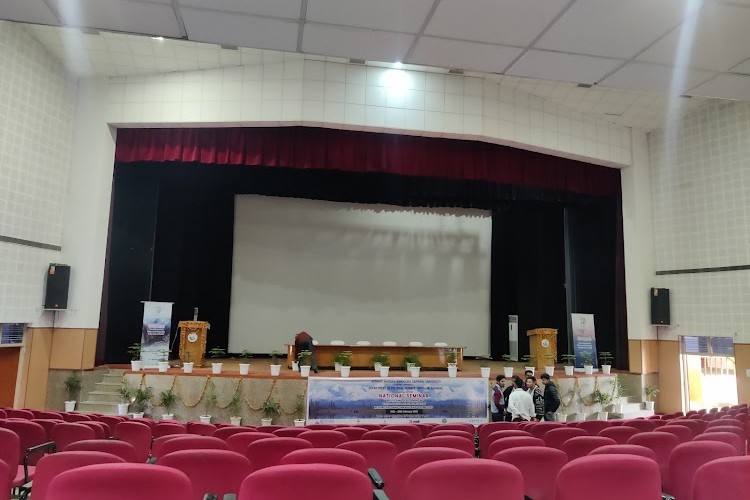 Hemvati Nandan Bahuguna Garhwal University Garhwal Campus: Photos ...