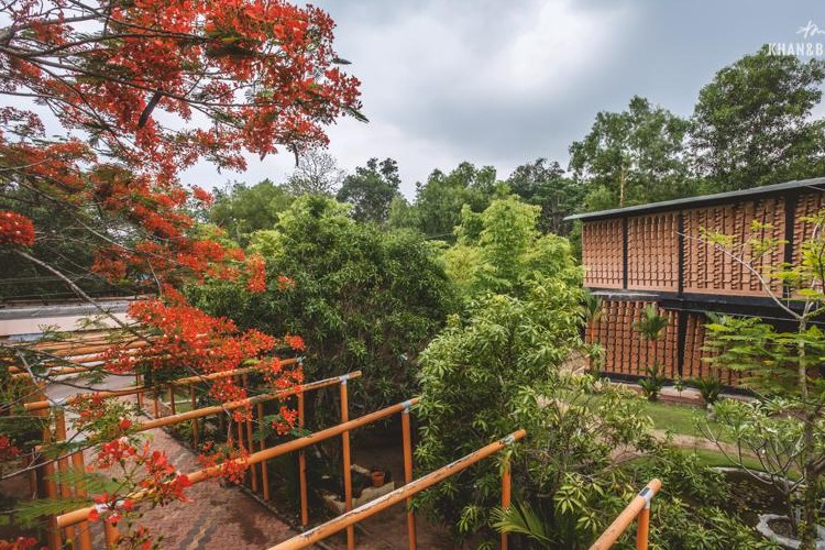 Holy Crescent College of Architecture Ernakulam Campus: Photos, Virtual ...