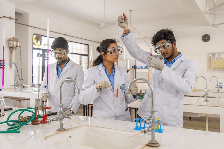 Hygia Institute of Pharmaceutical Education and Research Lucknow Campus ...