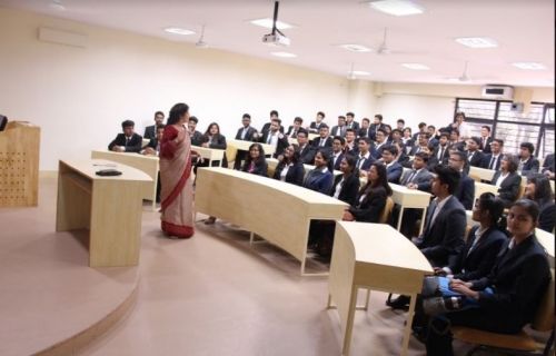 IFIM Law School Bangalore Campus: Photos, Virtual Tour