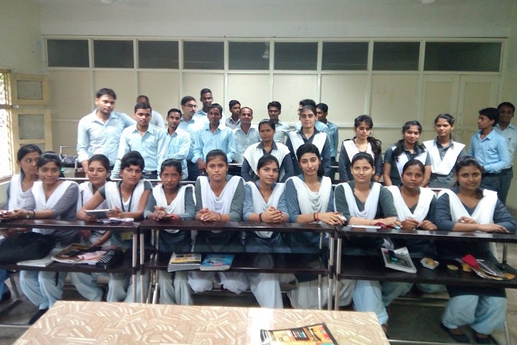 IIHT Varanasi Campus: Photos, Virtual Tour