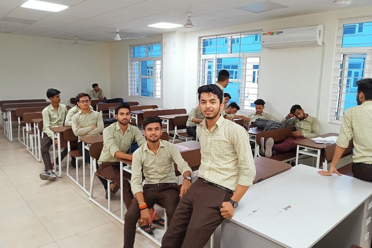 IIHT Varanasi Campus: Photos, Virtual Tour