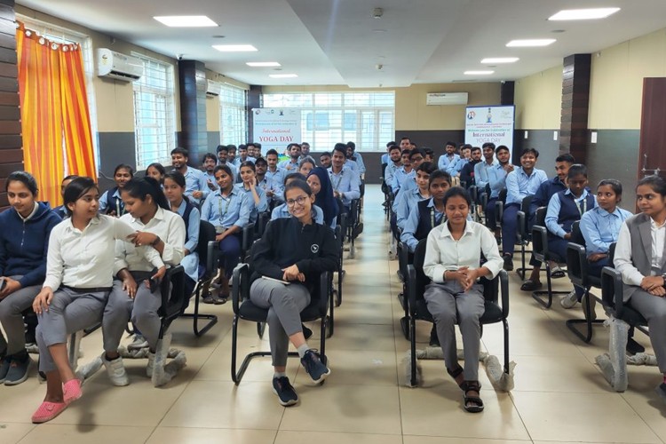 IIHT Varanasi Campus: Photos, Virtual Tour