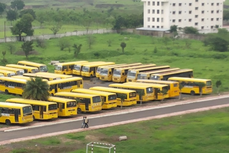 Indore Institute of Science and Technology Indore Campus: Photos ...