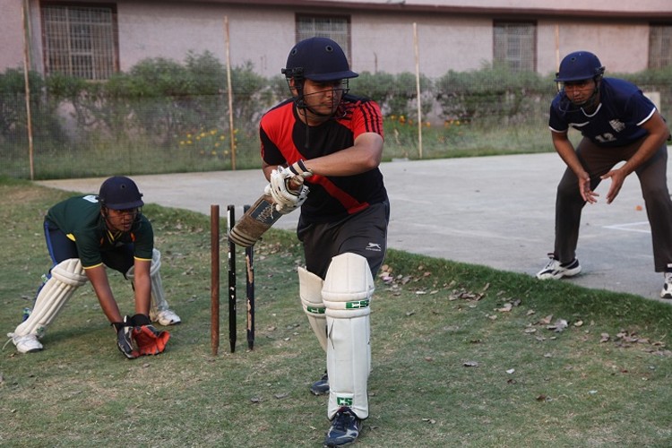 IET Alwar Campus: Photos, Virtual Tour