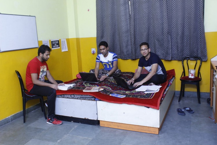 ITS Mohan Nagar Ghaziabad Campus: Photos, Virtual Tour