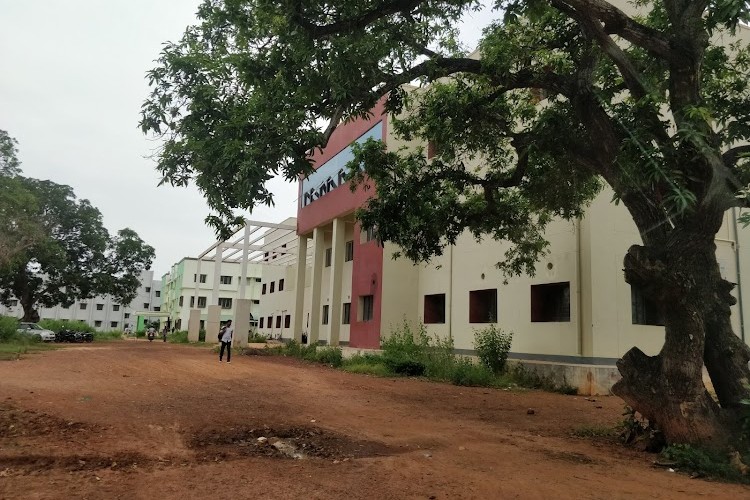 JNTU Kakinada Campus: Photos, Virtual Tour