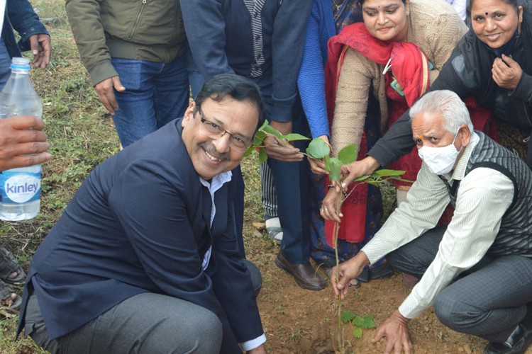 Jiwaji University Gwalior Campus: Photos, Virtual Tour