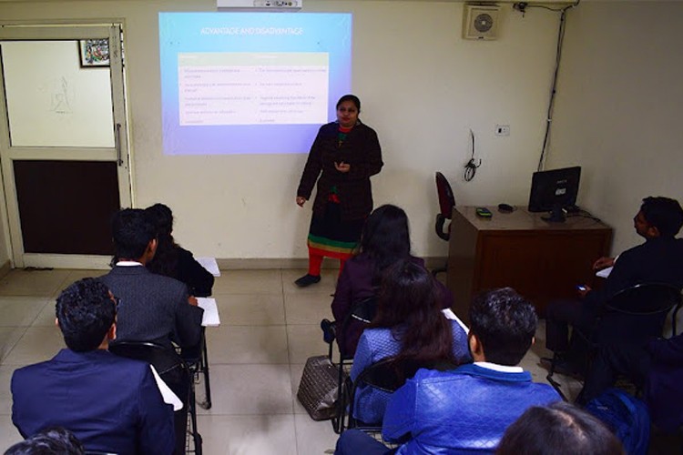 JR Media Institute New Delhi Campus: Photos, Virtual Tour