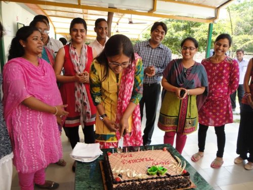 Khyati School of Computer Application Ahmedabad Campus: Photos, Virtual ...