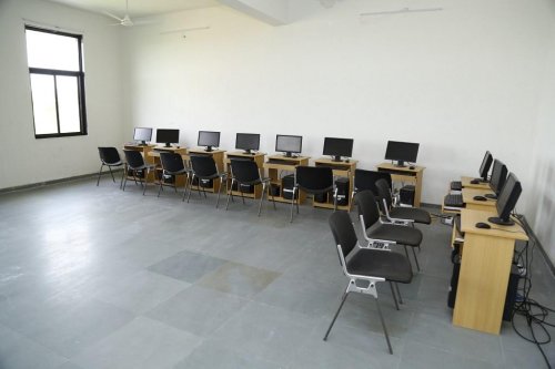 Khyati School of Computer Application Ahmedabad Campus: Photos, Virtual ...