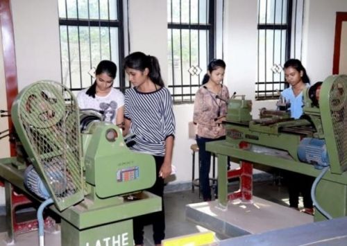 Krishna Engineering College Bhilai Campus: Photos, Virtual Tour