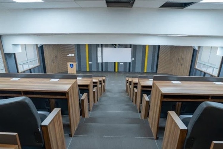 Krishna Vishwa Vidyapeeth Karad Campus: Photos, Virtual Tour