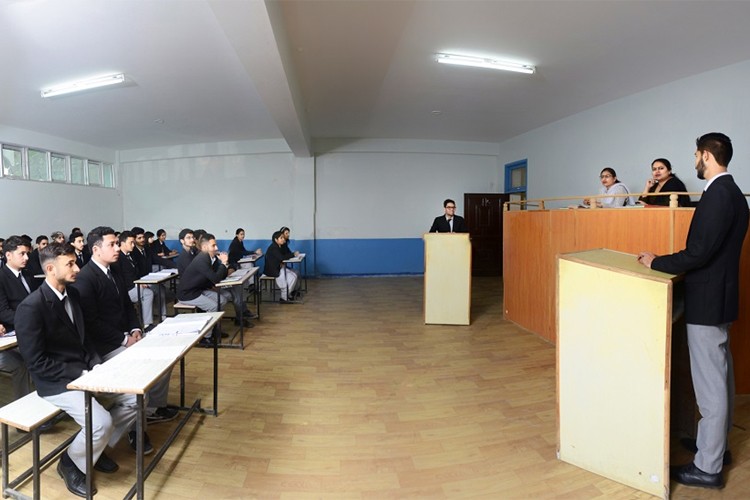 LR Institute of Engineering and Technology Solan Campus: Photos ...