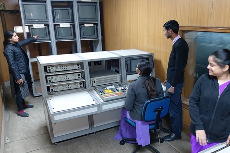 Mahatma Jyotiba Phule Rohilkhand University Bareilly Campus: Photos ...