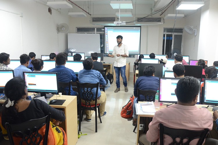 MAKAUT Kolkata Campus: Photos, Virtual Tour