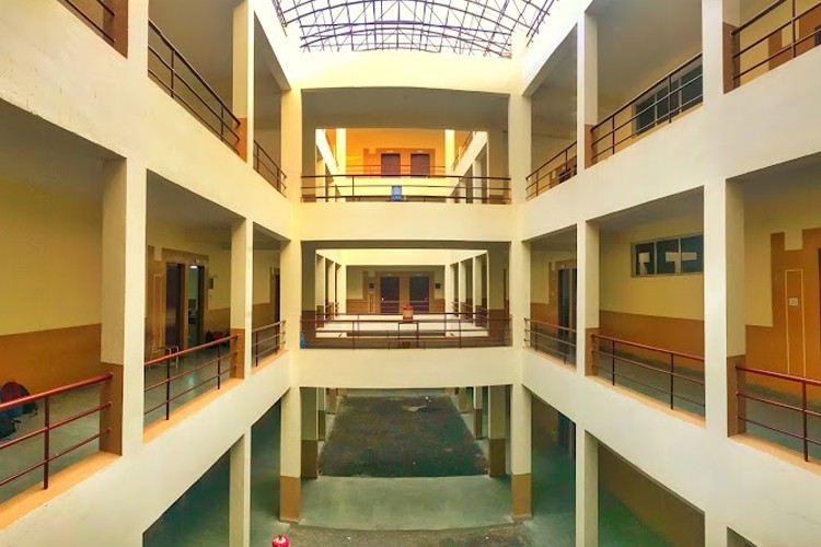 Medi-Caps Institute of Technology and Management Indore Campus: Photos ...