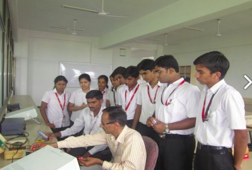 MET's Institute of Technology, Polytechnic Nashik Campus: Photos ...
