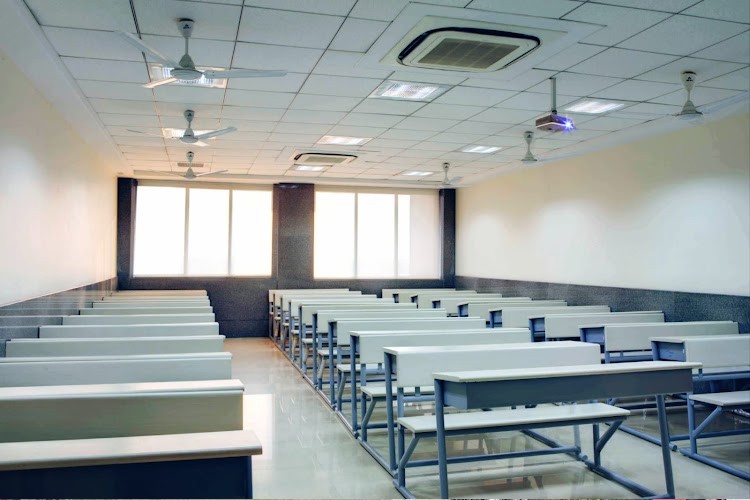 Mithibai College Campus