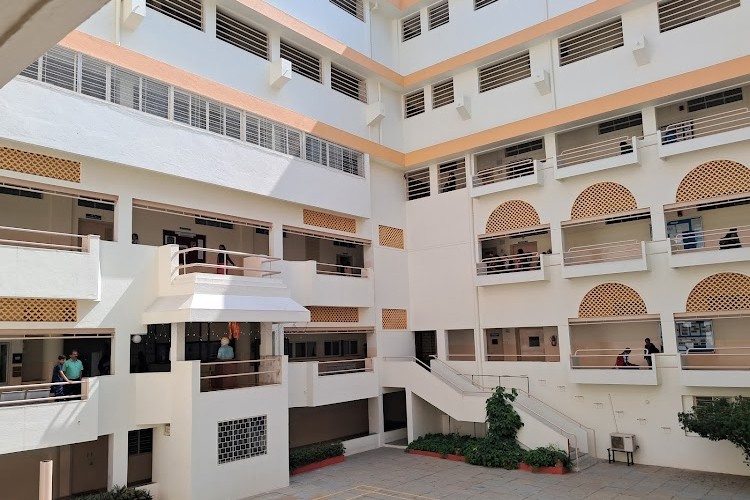 MKSSS's Cummins College of Engineering for Women Pune Campus: Photos ...
